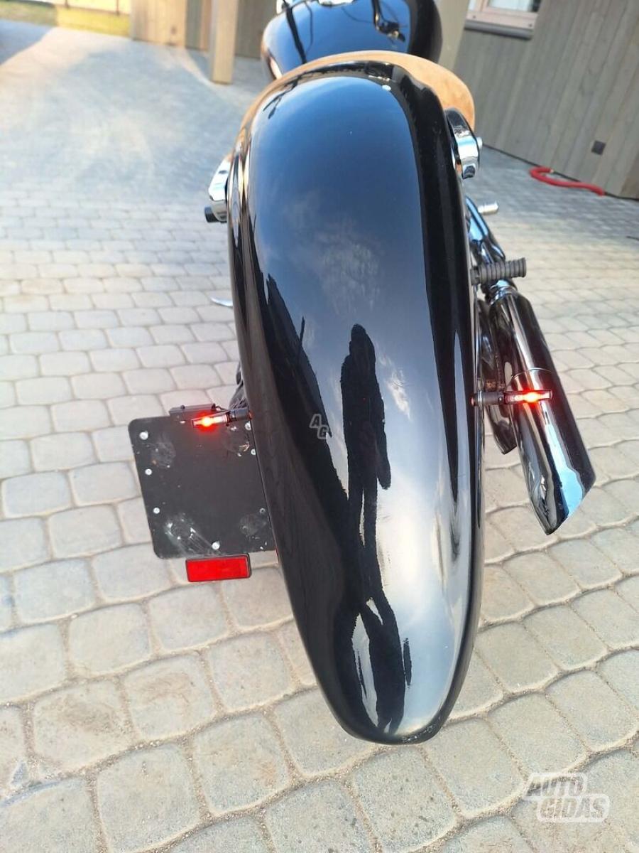Melns Yamaha XVS 2000 Jurbarkas, ar dzinēja tilpumu 0.65 L un nobraukumu 31 tūkst. km par 3100 €, foto 14 vietnē AUTOMOTO.COM.LV