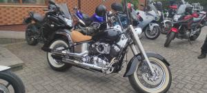 Black Yamaha XVS 2000 in Jurbarkas, with an engine capacity of 0.65 L and mileage of 31 thousand km for 3000 €, photo 3 on AUTOMOTO.COM.LV