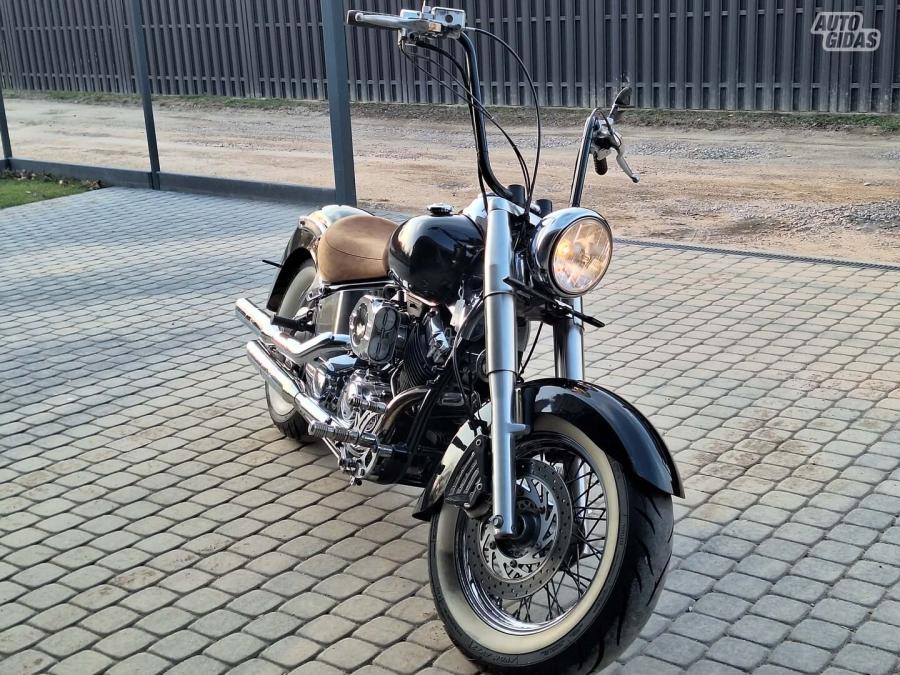 Black Yamaha XVS 2000 in Jurbarkas, with an engine capacity of 0.65 L and mileage of 31 thousand km for 3000 €, photo 8 on AUTOMOTO.COM.LV