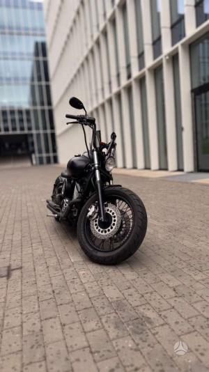 Melns Yamaha XVS 2002 Viļņa, ar dzinēja tilpumu 1.10 L un nobraukumu 37 tūkst. km par 5000 €, foto 5 vietnē AUTOMOTO.COM.LV