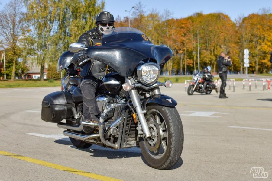 Black Yamaha XVS 2006 in Siauliai, with an engine capacity of 0.00 L and mileage of 0 thousand km for 5500 €, photo 13 on AUTOMOTO.COM.LV