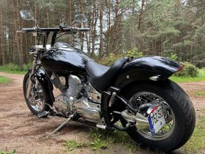 Melns Yamaha XVS 2008 Utena, ar dzinēja tilpumu 1.10 L un nobraukumu 22 tūkst. km par 4050 €, foto 9 vietnē AUTOMOTO.COM.LV