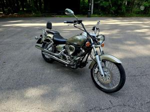 Yamaha XVS 2002 Kauņa, ar dzinēja tilpumu 0.13 L un nobraukumu 43 tūkst. km par 3199 €, foto 3 vietnē AUTOMOTO.COM.LV