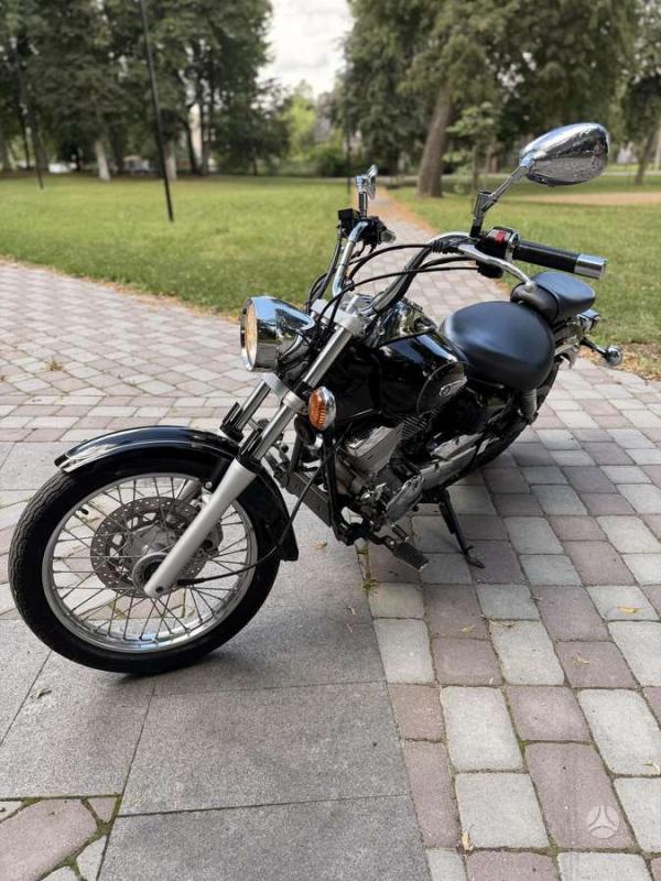 Yamaha XVS 2003 in Vilkaviskis, with an engine capacity of 0.13 L and mileage of 16 thousand km for 3500 €, photo 4 on AUTOMOTO.COM.LV