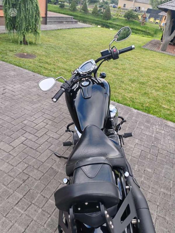 Yamaha XVS 2014 in Taurage, with an engine capacity of 1.30 L and mileage of 17 thousand km for 7500 €, photo 10 on AUTOMOTO.COM.LV