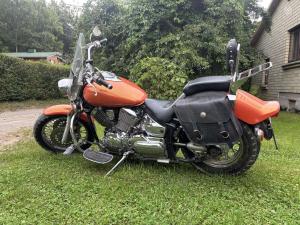 Orange Yamaha XVS 2001 in Vilnius, with an engine capacity of 1.06 L and mileage of 55 thousand km for 3300 €, photo 6 on AUTOMOTO.COM.LV