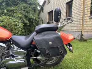Orange Yamaha XVS 2001 in Vilnius, with an engine capacity of 1.06 L and mileage of 55 thousand km for 3300 €, photo 15 on AUTOMOTO.COM.LV