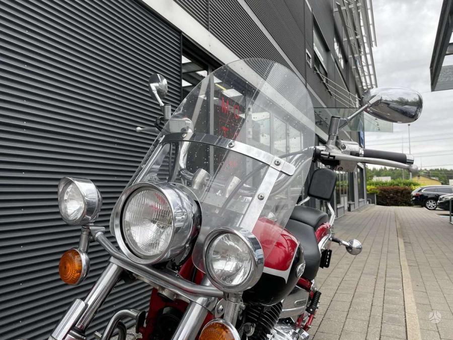 Red Yamaha XVS 2001 in Riga, with an engine capacity of 0.65 L and mileage of 35 thousand km for 2999 €, photo 11 on AUTOMOTO.COM.LV