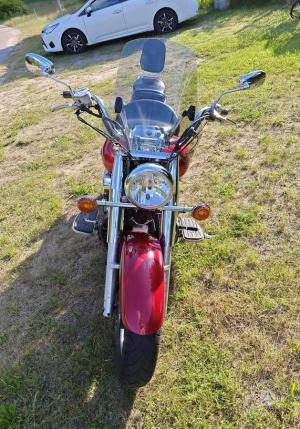 Sarkans Yamaha XVS 2005 Viļņa, ar dzinēja tilpumu 1.10 L un nobraukumu 22 tūkst. km par 3950 €, foto 5 vietnē AUTOMOTO.COM.LV