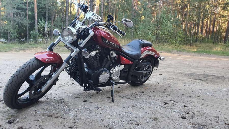 Sarkans Yamaha XVS 2014 Jurbarkas, ar dzinēja tilpumu 1.30 L un nobraukumu 14 tūkst. km par 7500 €, foto 3 vietnē AUTOMOTO.COM.LV
