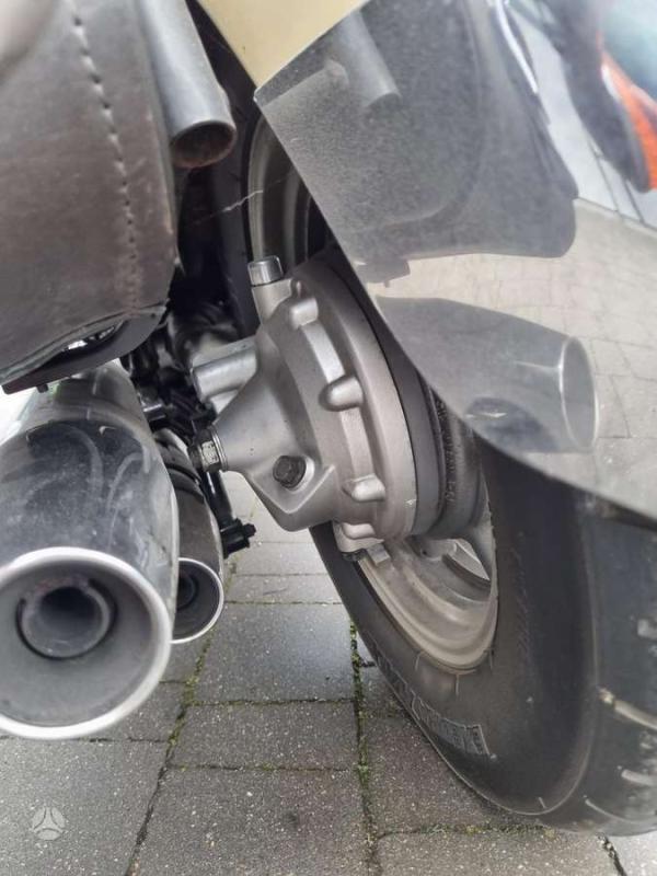 Dzeltens Yamaha XVZ 1997 Jurbarkas, ar dzinēja tilpumu 1.30 L un nobraukumu 27 tūkst. km par 4500 €, foto 7 vietnē AUTOMOTO.COM.LV