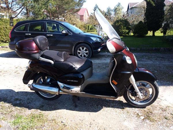 Brown Yamaha YBR 2003 in Siauliai, with an engine capacity of 0.50 L and mileage of 20 thousand km for 1250 €, photo 3 on AUTOMOTO.COM.LV