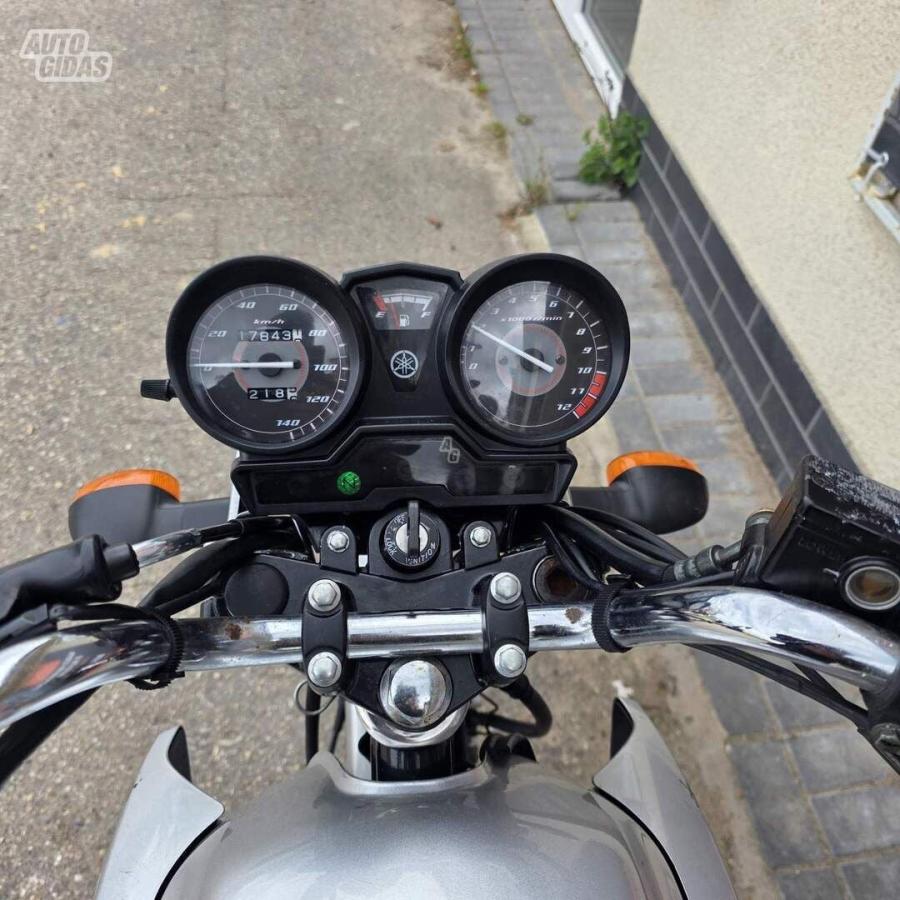 Grey Yamaha YBR 2011 in Panevezys, with an engine capacity of 0.13 L and mileage of 0 thousand km for 1350 €, photo 7 on AUTOMOTO.COM.LV