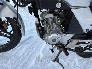 Yamaha YBR 2006 in Kelme, with an engine capacity of 0.13 L and mileage of 0 thousand km for 615 €, photo 7 on AUTOMOTO.COM.LV