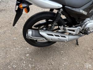 Yamaha YBR 2015 in Kelme, with an engine capacity of 0.13 L and mileage of 10 thousand km for 815 €, photo 12 on AUTOMOTO.COM.LV