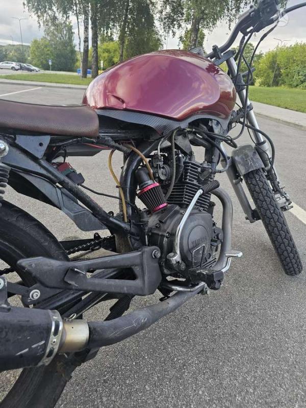 Red Yamaha YBR 2008 in Kaunas, with an engine capacity of 0.13 L and mileage of 61 thousand km for 1500 €, photo 8 on AUTOMOTO.COM.LV