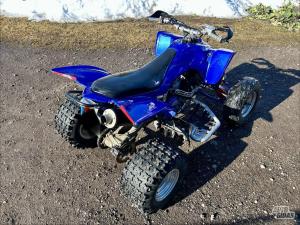 Zils Yamaha YFZ 2004 Kauņa, ar dzinēja tilpumu 0.45 L un nobraukumu 0 tūkst. km par 4300 €, foto 3 vietnē AUTOMOTO.COM.LV