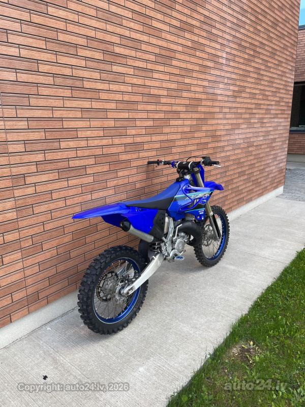 Синий Ямаха YZ 125 2020 в Таллин, объемом двигателя 0.13 л и пробегом 158 тыс. км за 3999 €, фото 6 на AUTOMOTO.COM.LV