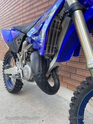 Zils Yamaha YZ 125 2020 Tallina, ar dzinēja tilpumu 0.13 L un nobraukumu 158 tūkst. km par 3999 €, foto 22 vietnē AUTOMOTO.COM.LV
