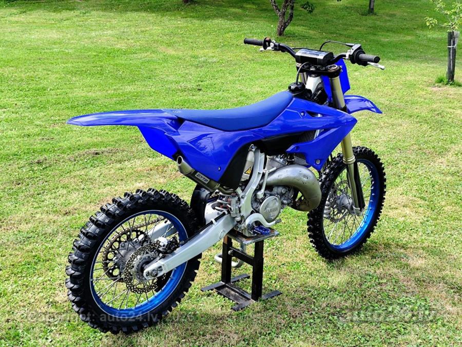 Blue Yamaha YZ 125 2024 in Tallinn, with an engine capacity of 0.00 L and mileage of 0 thousand km for 5500 €, photo 4 on AUTOMOTO.COM.LV