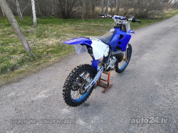 Yamaha YZ 125 1998 Pērnava, ar dzinēja tilpumu 0.13 L un nobraukumu 0 tūkst. km par 1600 €, foto 4 vietnē AUTOMOTO.COM.LV