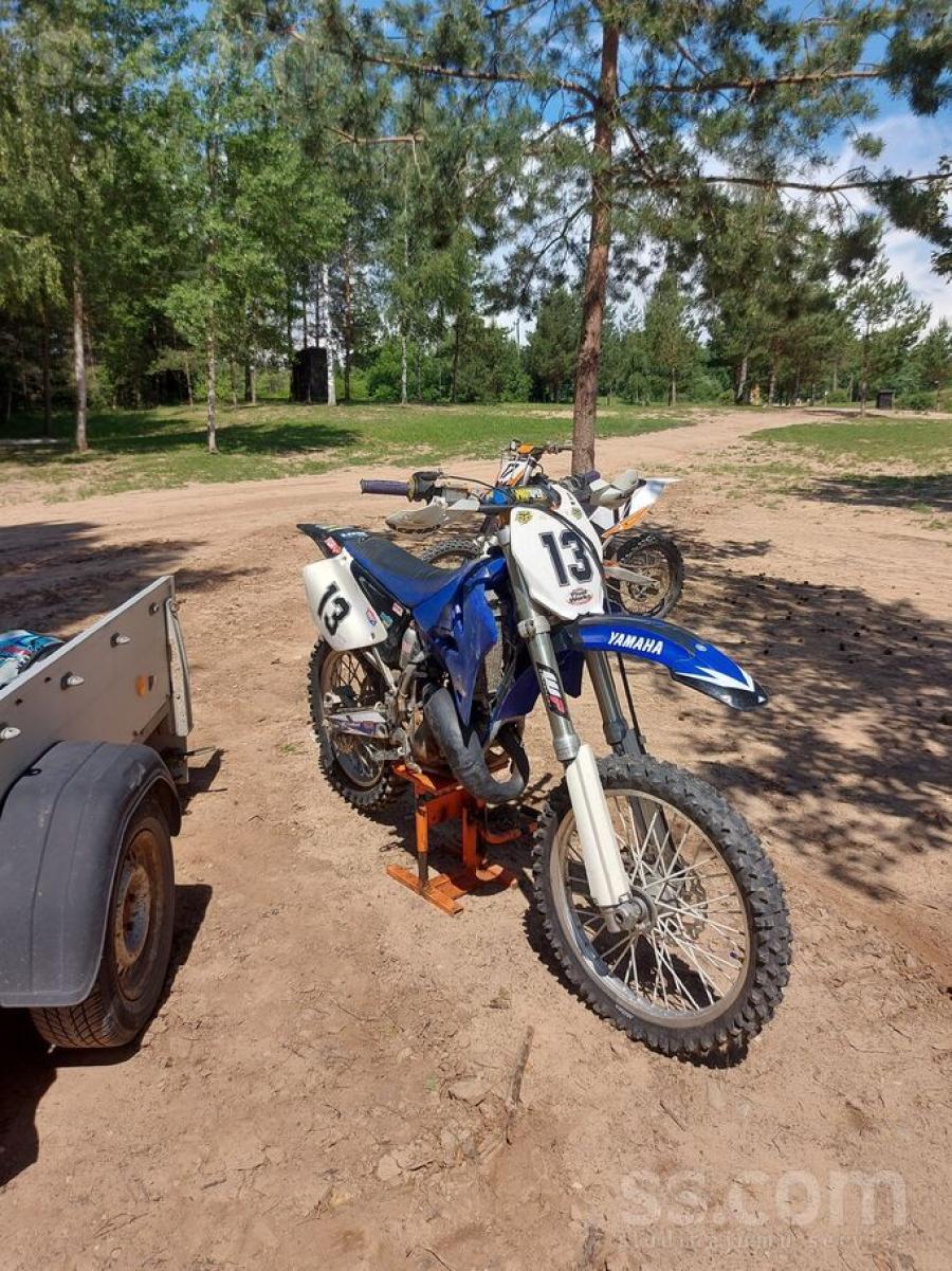 Yamaha YZ 125 2004 in Dobele, with an engine capacity of 0.13 L and mileage of 0 thousand km for 1650 €, photo 1 on AUTOMOTO.COM.LV