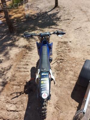Yamaha YZ 125 2004 in Dobele, with an engine capacity of 0.13 L and mileage of 0 thousand km for 1650 €, photo 4 on AUTOMOTO.COM.LV
