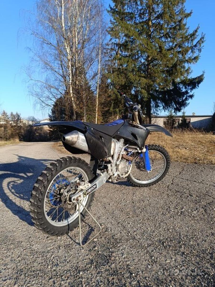 Черный Ямаха YZ 250F 2009 в Вильянди, объемом двигателя 0.25 л и пробегом 0 тыс. км за 1700 €, фото 5 на AUTOMOTO.COM.LV