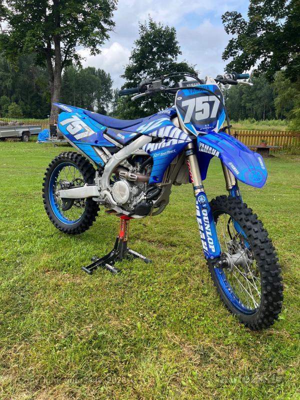 Zils Yamaha YZ 250F 2020 Tallina, ar dzinēja tilpumu 0.00 L un nobraukumu 0 tūkst. km par 4100 €, foto 1 vietnē AUTOMOTO.COM.LV