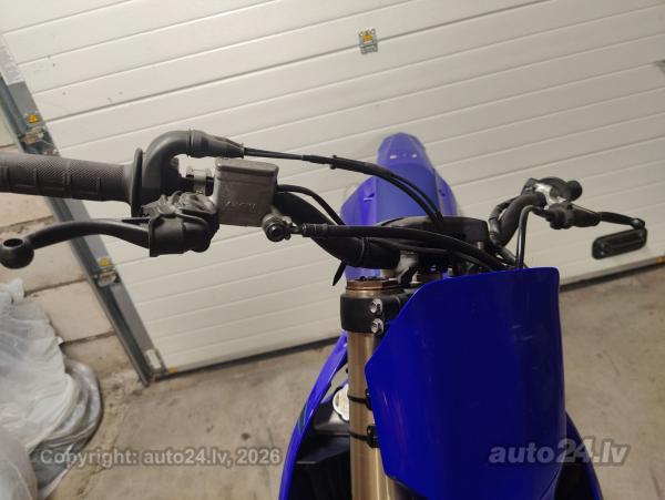 Zils Yamaha YZ 250F 2024 Tallina, ar dzinēja tilpumu 0.00 L un nobraukumu 0 tūkst. km par 5650 €, foto 9 vietnē AUTOMOTO.COM.LV