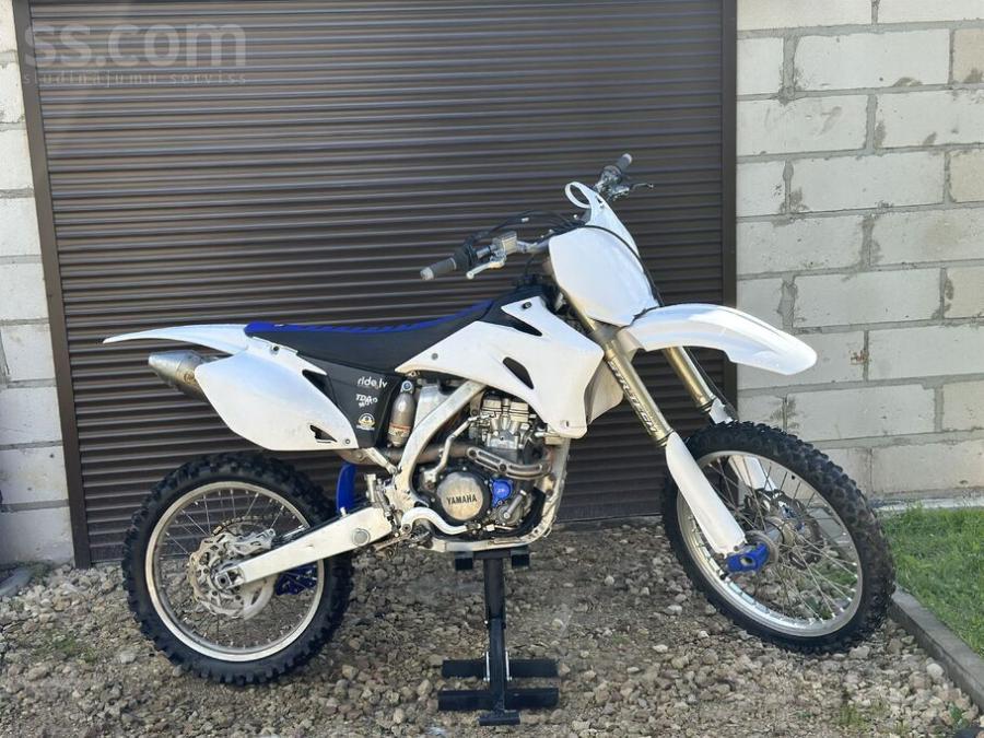 Yamaha YZ 250F 2008 Tukums, ar dzinēja tilpumu 0.25 L un nobraukumu 0 tūkst. km par 1000 €, foto 3 vietnē AUTOMOTO.COM.LV