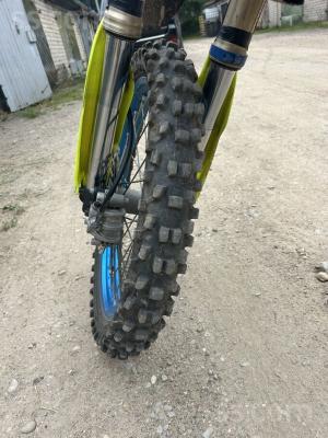 Yamaha YZ 250F 2019 Saldus, ar dzinēja tilpumu 0.25 L un nobraukumu 0 tūkst. km par 3150 €, foto 11 vietnē AUTOMOTO.COM.LV