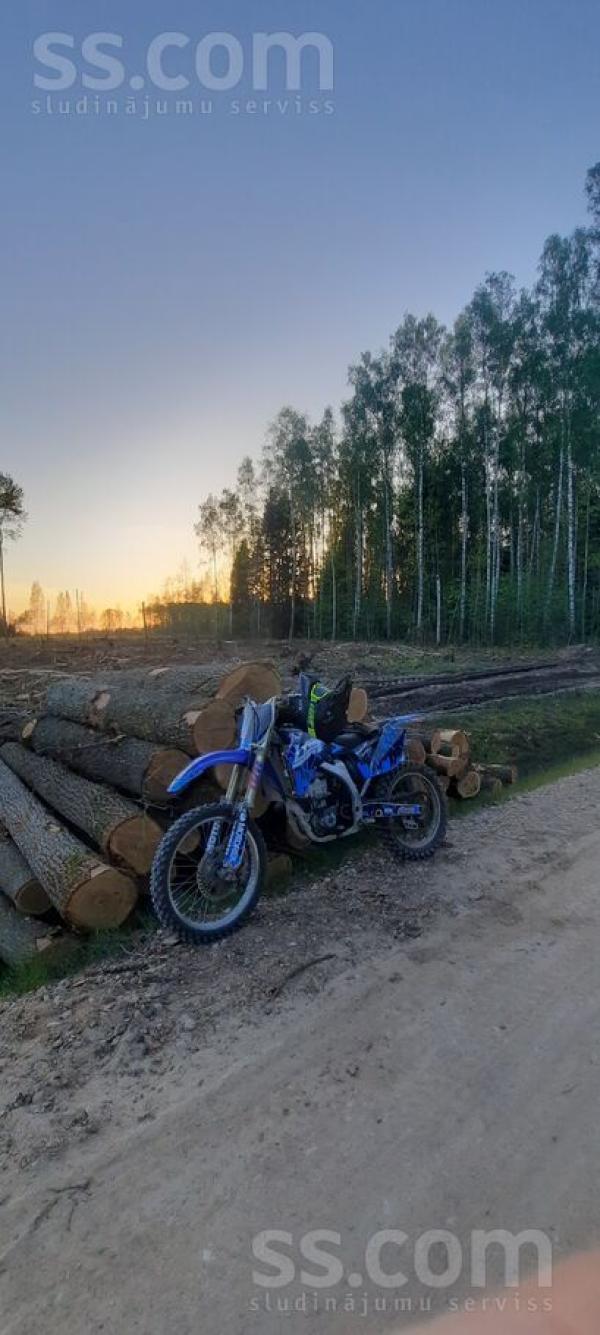 Yamaha YZ 450F 2006 in Jelgava, with an engine capacity of 0.45 L and mileage of 0 thousand km for 2400 €, photo 1 on AUTOMOTO.COM.LV