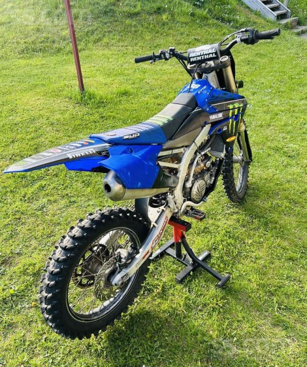 Ямаха YZ 450F 2016 в Алуксне, объемом двигателя 0.45 л и пробегом 0 тыс. км за 3150 €, фото 2 на AUTOMOTO.COM.LV