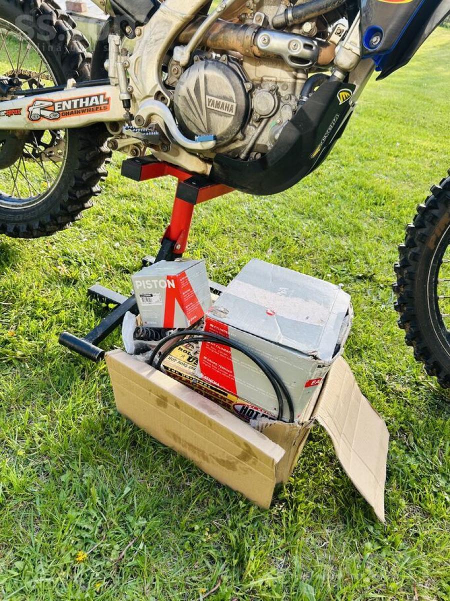 Ямаха YZ 450F 2016 в Алуксне, объемом двигателя 0.45 л и пробегом 0 тыс. км за 3150 €, фото 7 на AUTOMOTO.COM.LV