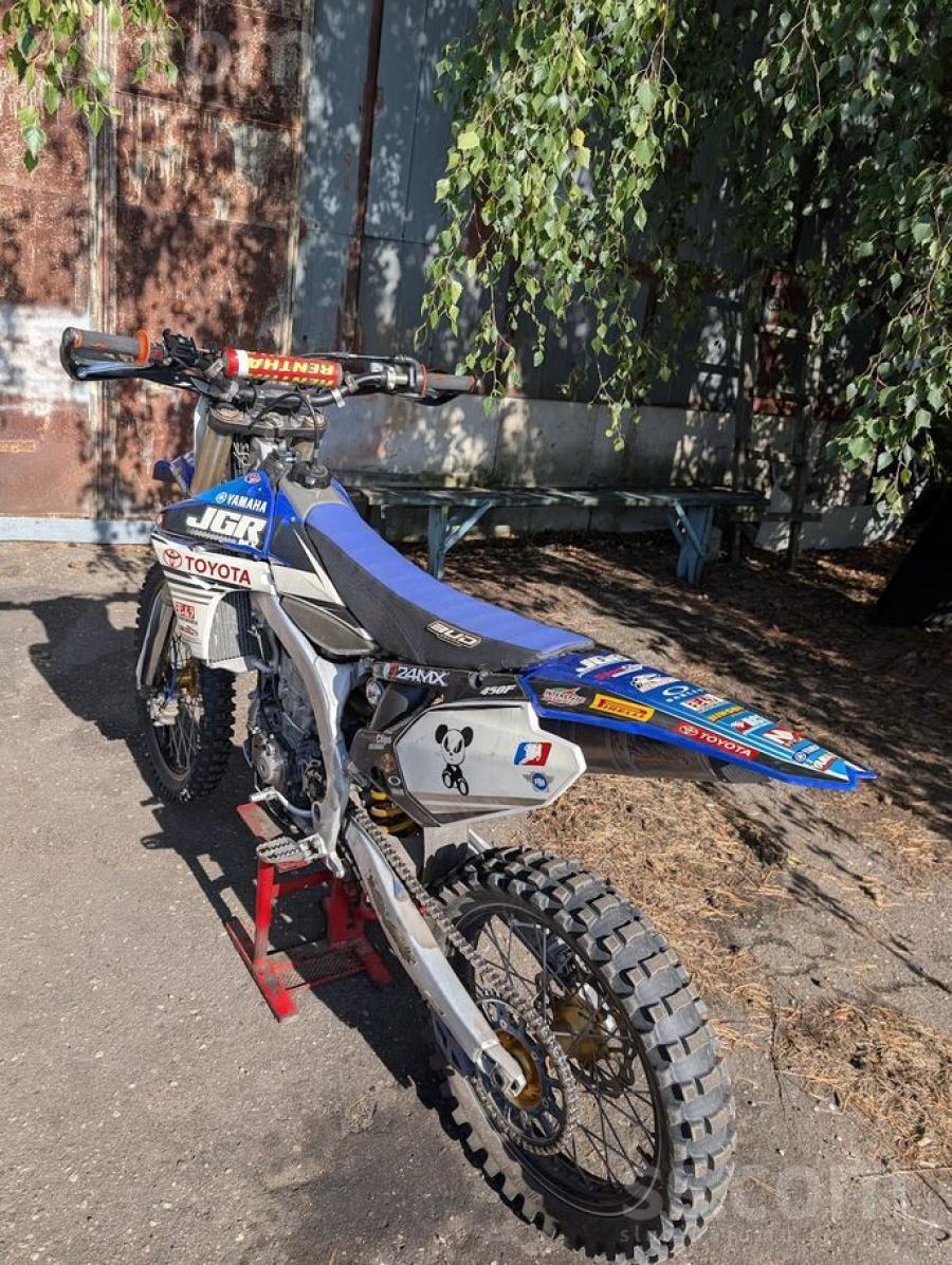 Yamaha YZ 450F 2016 in Riga, with an engine capacity of 0.45 L and mileage of 0 thousand km for 3500 €, photo 4 on AUTOMOTO.COM.LV
