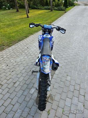 Yamaha YZ 450F 2016 in Kuressaare, with an engine capacity of 0.00 L and mileage of 0 thousand km for 2350 €, photo 5 on AUTOMOTO.COM.LV