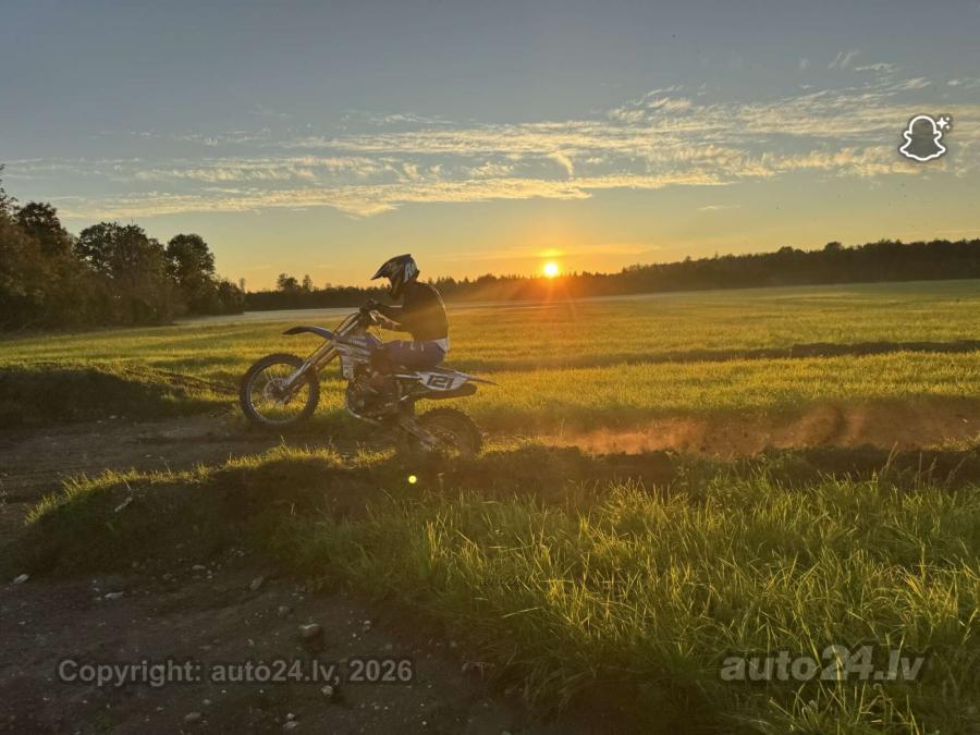 Ямаха YZ 450F 2017 в Таллин, объемом двигателя 0.00 л и пробегом 0 тыс. км за 2300 €, фото 1 на AUTOMOTO.COM.LV