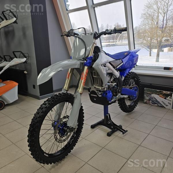 Ямаха YZ 450F 2019 в Валмиера, объемом двигателя 0.45 л и пробегом 0 тыс. км за 7000 €, фото 1 на AUTOMOTO.COM.LV