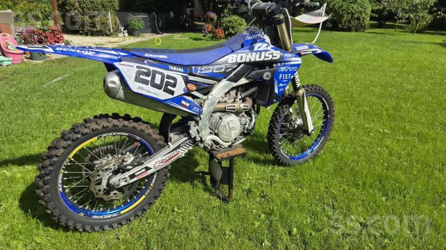 Ямаха YZ 450F 2019 в Рига, объемом двигателя 0.45 л и пробегом 0 тыс. км за 3600 €, фото 3 на AUTOMOTO.COM.LV