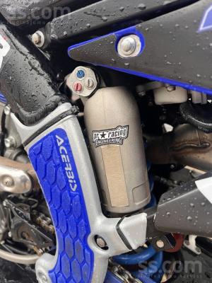 Ямаха YZ 450F 2022 в Даугавпилс, объемом двигателя 0.45 л и пробегом 0 тыс. км за 4000 €, фото 5 на AUTOMOTO.COM.LV