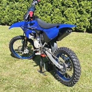 Yamaha YZ 85 2022 Ogre, ar dzinēja tilpumu 85.00 L un nobraukumu 0 tūkst. km par 2700 €, foto 3 vietnē AUTOMOTO.COM.LV