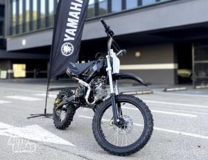 Melns Yamaha YZ 2025 Viļņa, ar dzinēja tilpumu 0.13 L un nobraukumu 1 tūkst. km par 700 €, foto  vietnē AUTOMOTO.COM.LV