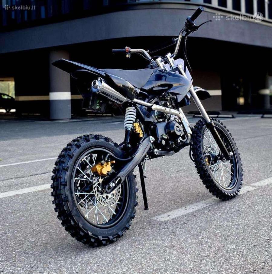 Black Yamaha YZ 2026 in Panevezys, with an engine capacity of 0.13 L and mileage of 1 thousand km for 700 €, photo 2 on AUTOMOTO.COM.LV