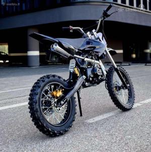 Melns Yamaha YZ 2026 Viļņa, ar dzinēja tilpumu 0.13 L un nobraukumu 0 tūkst. km par 700 €, foto 3 vietnē AUTOMOTO.COM.LV