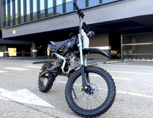Yamaha YZ 2026 in Plunge, with an engine capacity of 0.13 L and mileage of 0 thousand km for 700 €, photo 2 on AUTOMOTO.COM.LV