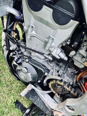 Balts Yamaha YZ 2008 Viļņa, ar dzinēja tilpumu 0.45 L un nobraukumu 0 tūkst. km par 2250 €, foto 5 vietnē AUTOMOTO.COM.LV