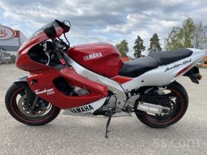 Yamaha YZF 1000R 1996 in Valmiera, with an engine capacity of 1.00 L and mileage of 0 thousand km for 1500 €, photo 3 on AUTOMOTO.COM.LV
