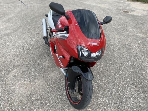 Yamaha YZF 1000R 1996 in Valmiera, with an engine capacity of 1.00 L and mileage of 0 thousand km for 1500 €, photo 6 on AUTOMOTO.COM.LV