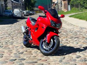 Ямаха YZF 1000R 1997 в Рига, объемом двигателя 1.00 л и пробегом 0 тыс. км за 1950 €, фото 3 на AUTOMOTO.COM.LV